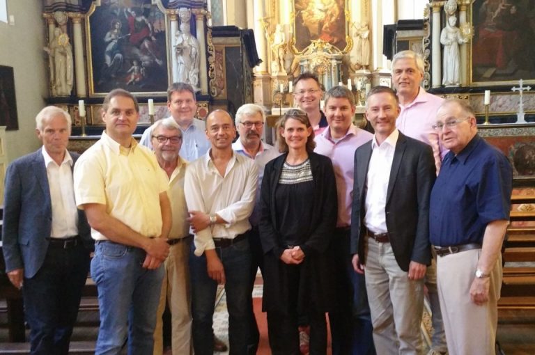 Nutzungsüberlegungen der Gebäude und Klosterkirche in Geseke – FDP-FW ...